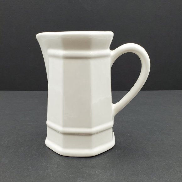 Pfaltzgraff | Dining | Pfaltzgraff Heritage White Creamer Small Pitcher ...
